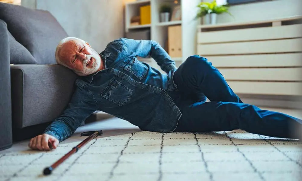 Pourquoi les chutes sont si fréquentes chez les seniors ? – Chutex